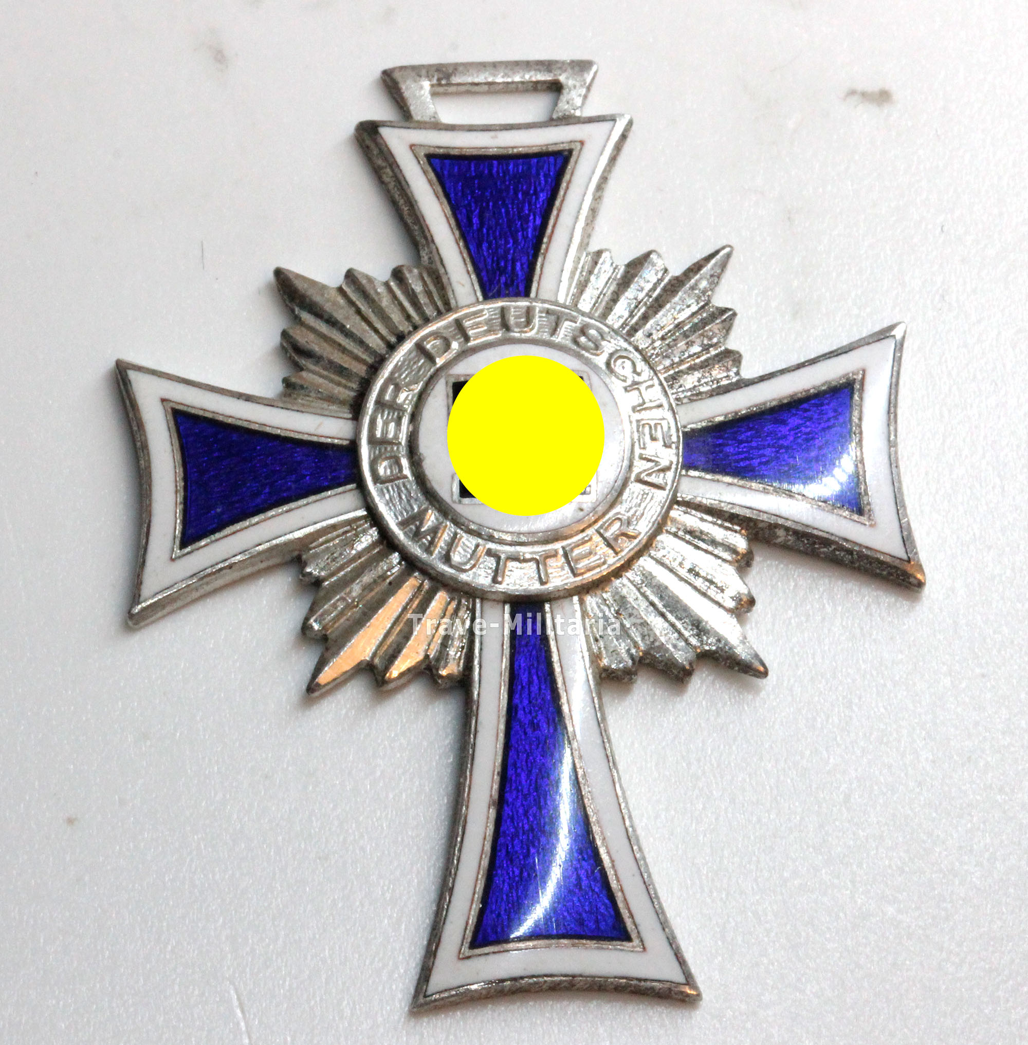 Ehrenkreuz der Deutschen Mutter in Silber | Archiv | Trave Militaria ...