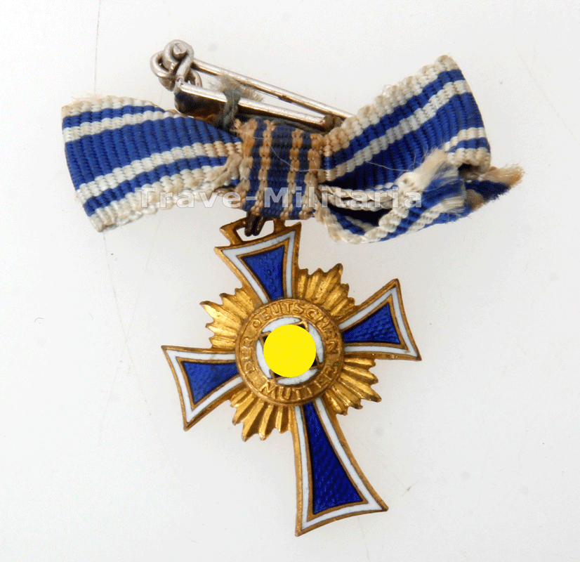 Miniatur Deutsches Mutterkreuz in Gold | Archiv | Trave Militaria ...