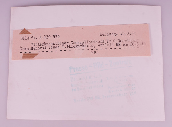 Pressefoto Ritterkreuzträger Generalleutnant Paul Deichmann I ...
