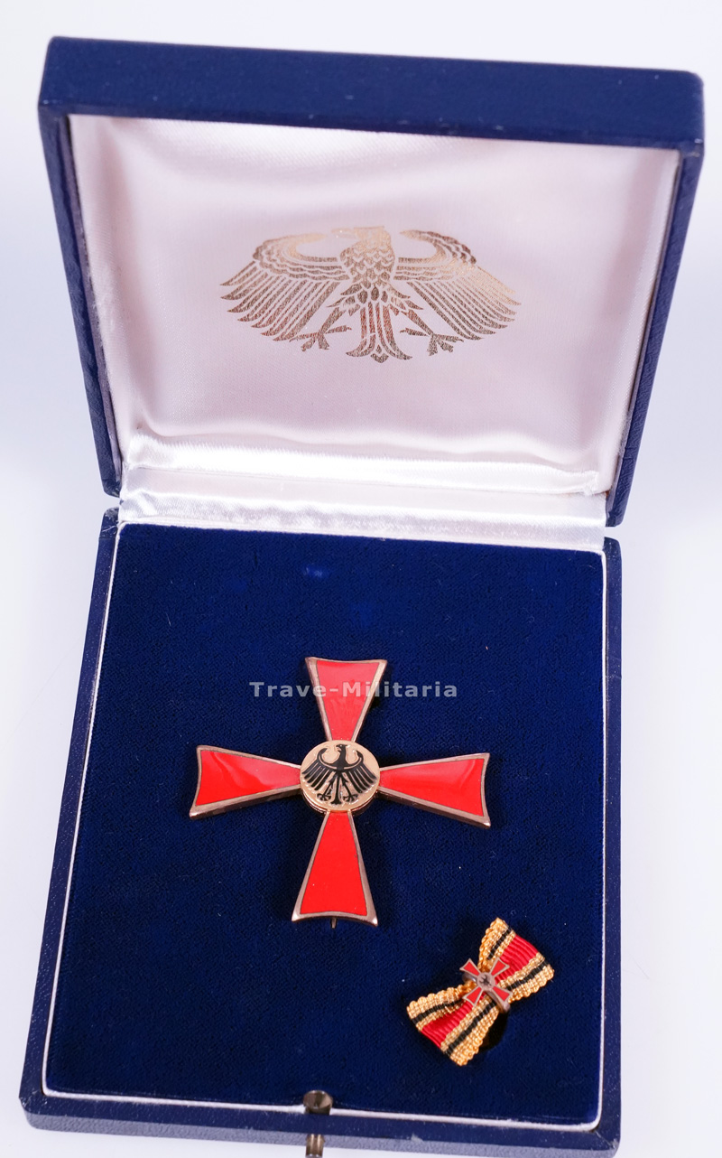 Verdienstorden der Bundesrepublik Deutschland Verdienstkreuz 1. Klasse im Etui | Neuheiten ...