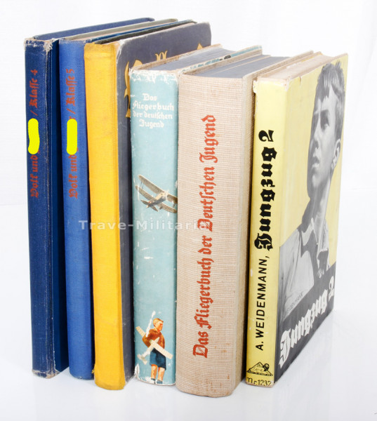 sechs Bücher, Jugendfreizeit und Lehrbücher um 1940 | Archiv | Trave ...